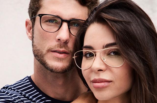 Eye wear store